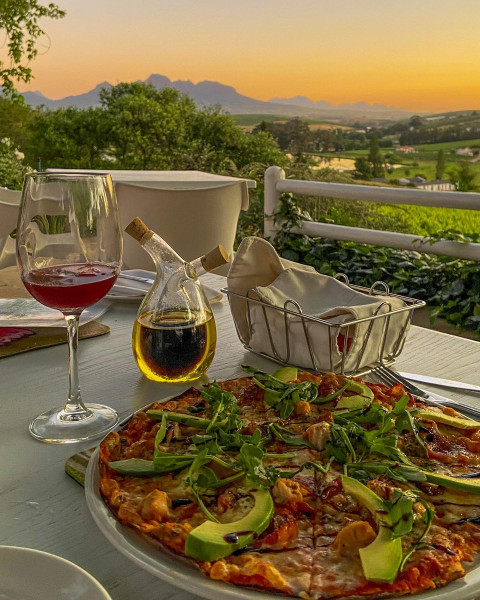 Flavours Restaurant @ The Devon Valley Hotel in Stellenbosch